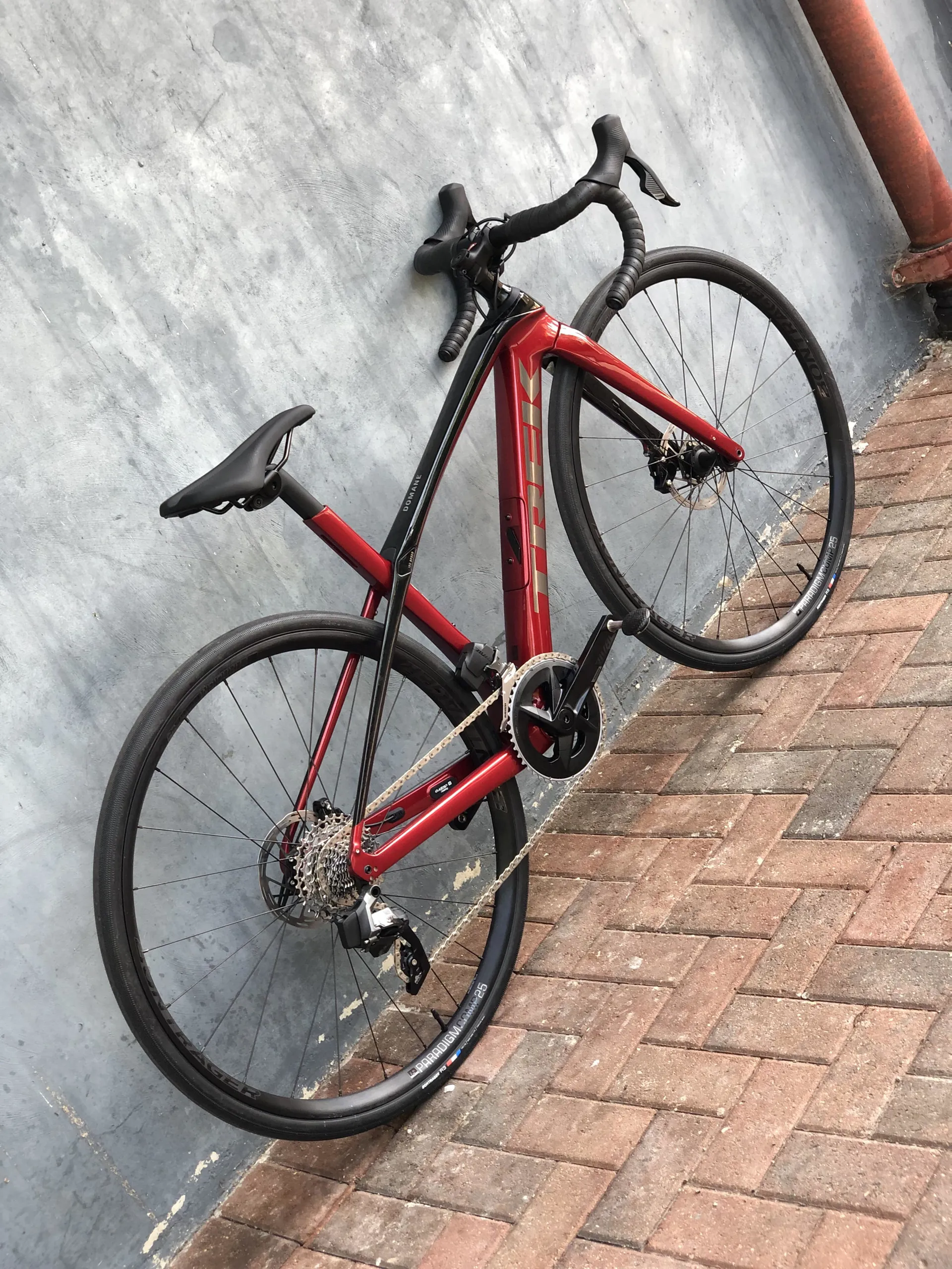 Trek Domane SL 6 eTap Ex Demo 44cm Road Bike 2022 Crimson